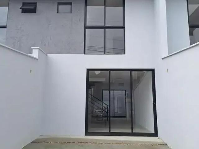 Casa / Sobrado para Venda em Joinville/SC Costa e Silva 2 Quartos