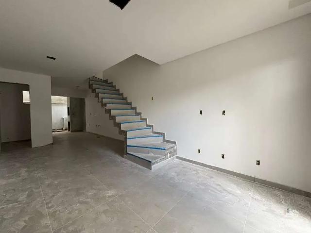 Casa / Sobrado para Venda em Joinville/SC Costa e Silva 2 Quartos