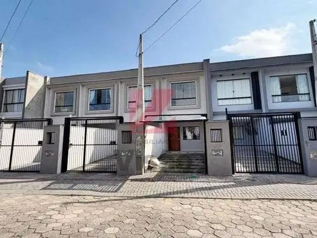Casa / Sobrado para Venda em Joinville/SC Costa e Silva 3 Quartos
