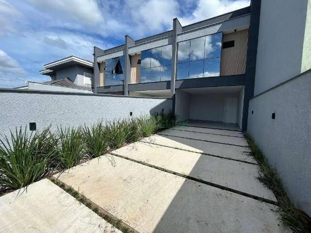 Casa / Sobrado para Venda em Joinville/SC Costa e Silva 3 Quartos
