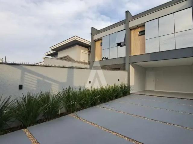 Casa / Sobrado para Venda em Joinville/SC Costa e Silva 3 Quartos