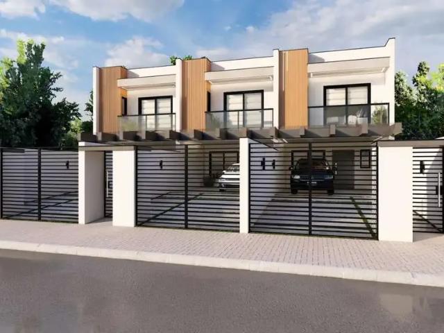 Casa / Sobrado para Venda em Joinville/SC Costa e Silva 3 Quartos
