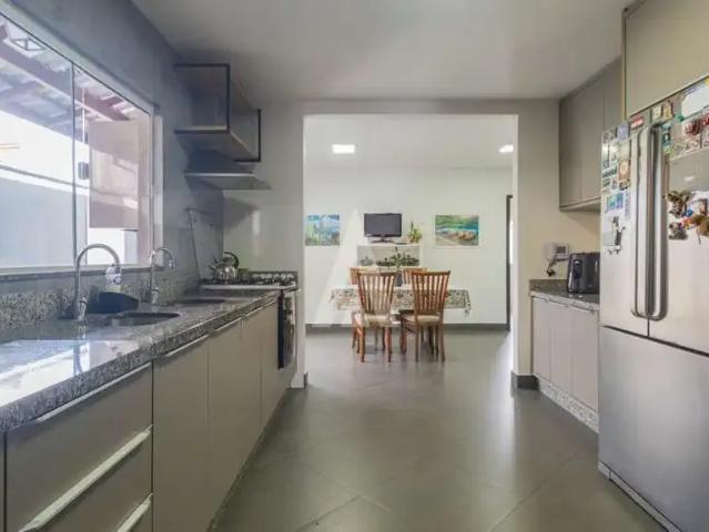 Casa / Sobrado para Venda em Joinville/SC Costa e Silva 3 Quartos