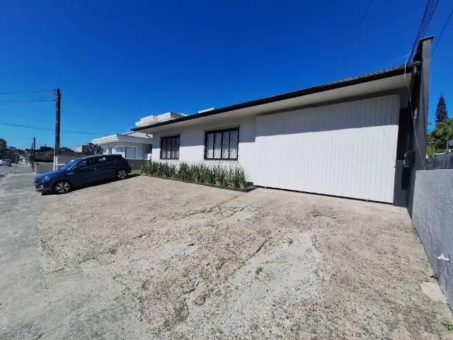 Casa / Sobrado para Venda em Joinville/SC Costa e Silva 3 Quartos