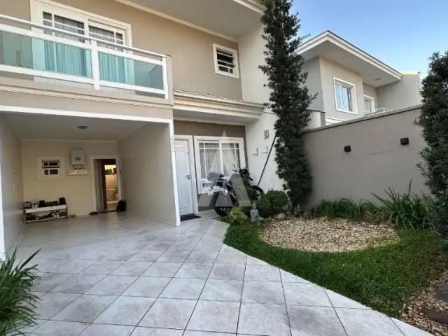 Casa / Sobrado para Venda em Joinville/SC Costa e Silva 3 Quartos