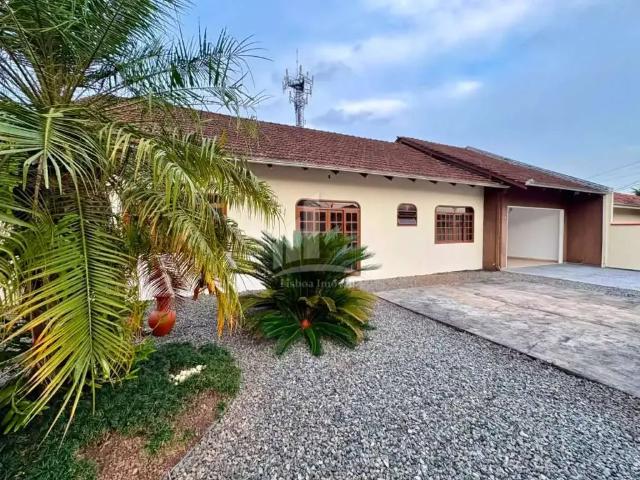 Casa / Sobrado para Venda em Joinville/SC Costa e Silva 3 Quartos