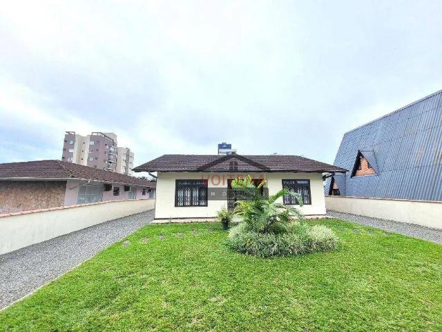 Casa / Sobrado para Venda em Joinville/SC Costa e Silva 3 Quartos