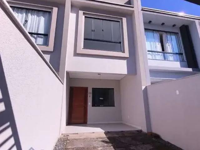 Casa / Sobrado para Venda em Joinville/SC Costa e Silva 3 Quartos