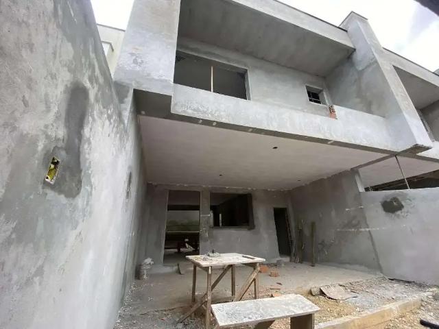 Casa / Sobrado para Venda em Joinville/SC Costa e Silva 3 Quartos