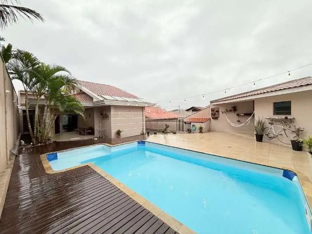 Casa / Sobrado para Venda em Joinville/SC Costa e Silva 3 Quartos