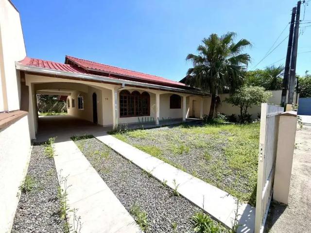Casa / Sobrado para Venda em Joinville/SC Costa e Silva 3 Quartos