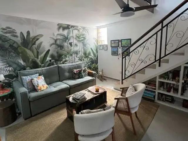 Casa / Sobrado para Venda em Joinville/SC Costa e Silva 4 Quartos