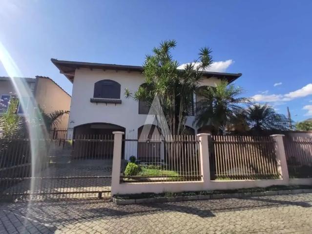 Casa / Sobrado para Venda em Joinville/SC Costa e Silva 4 Quartos