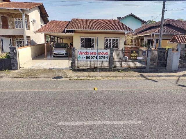 Casa / Sobrado para Venda em Joinville/SC Costa e Silva 5 Quartos