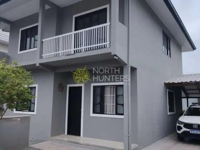 Casa / Sobrado para Venda em Joinville/SC Espinheiros 4 Quartos