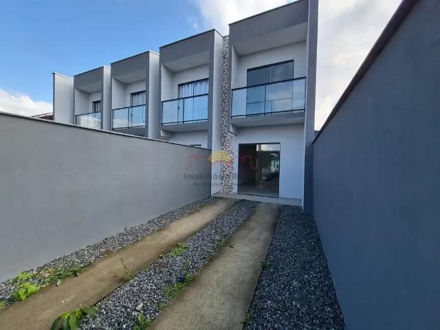 Casa / Sobrado para Venda em Joinville/SC Espinheiros 2 Quartos