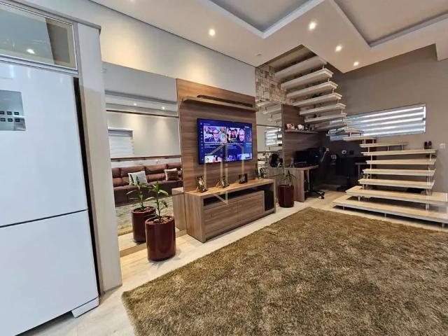 Casa / Sobrado para Venda em Joinville/SC Espinheiros 3 Quartos