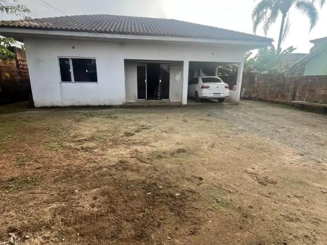 Casa / Sobrado para Venda em Joinville/SC Fátima 3 Quartos