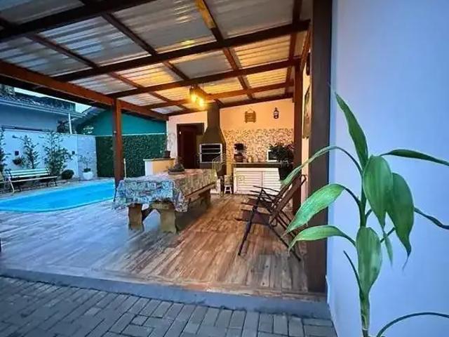 Casa / Sobrado para Venda em Joinville/SC Fátima 3 Quartos