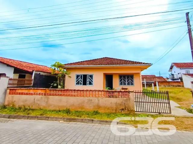 Casa / Sobrado para Venda em Joinville/SC Fátima 2 Quartos