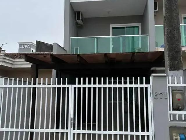 Casa / Sobrado para Venda em Joinville/SC Fátima 2 Quartos