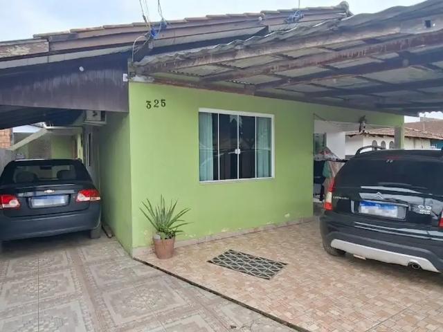 Casa / Sobrado para Venda em Joinville/SC Fátima 4 Quartos
