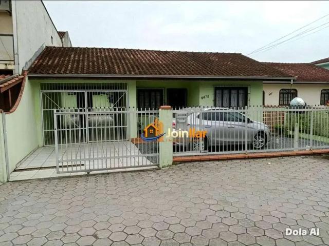 Casa / Sobrado para Venda em Joinville/SC Fátima 4 Quartos