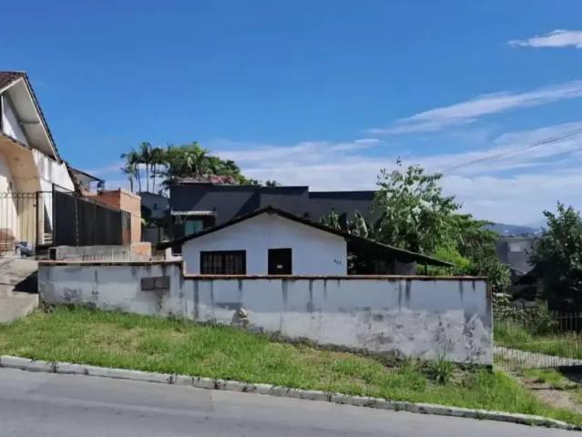 Casa / Sobrado para Venda em Joinville/SC Floresta