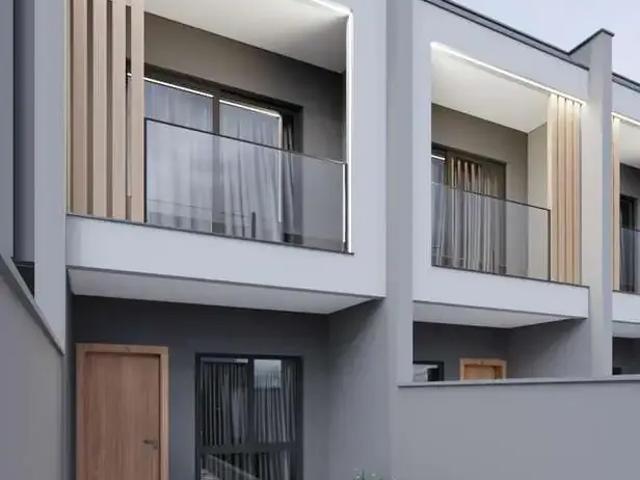 Casa / Sobrado para Venda em Joinville/SC Floresta 2 Quartos