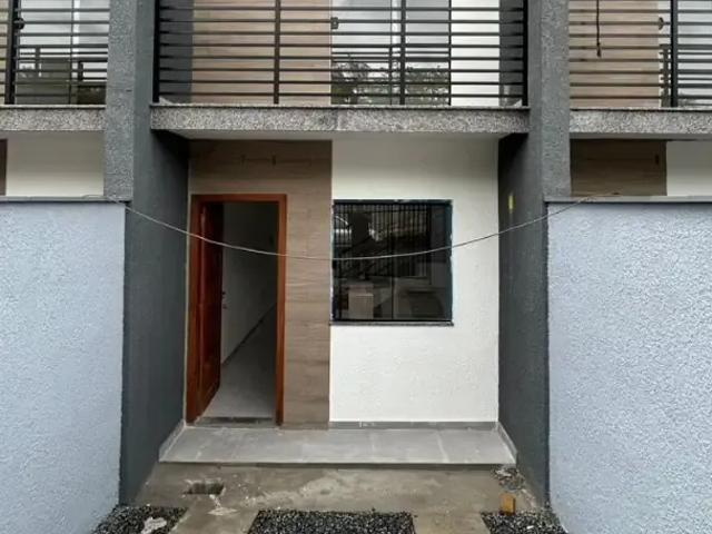 Casa / Sobrado para Venda em Joinville/SC Floresta 2 Quartos