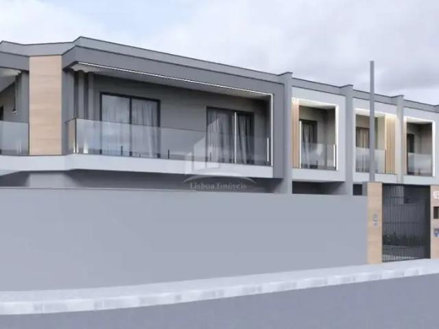 Casa / Sobrado para Venda em Joinville/SC Floresta 2 Quartos