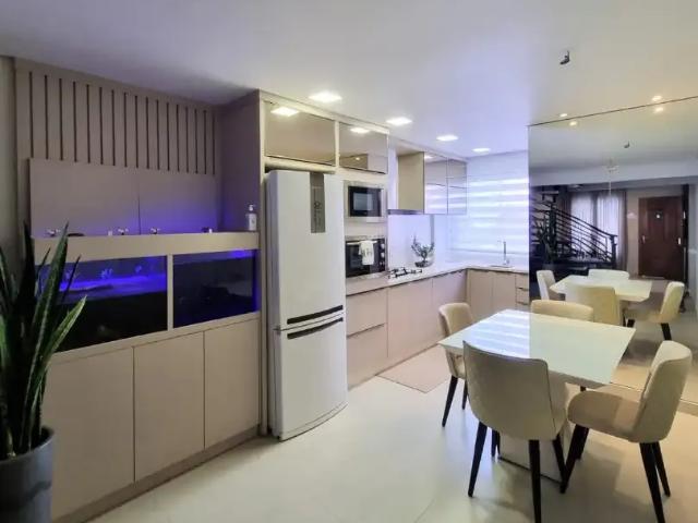 Casa / Sobrado para Venda em Joinville/SC Floresta 2 Quartos