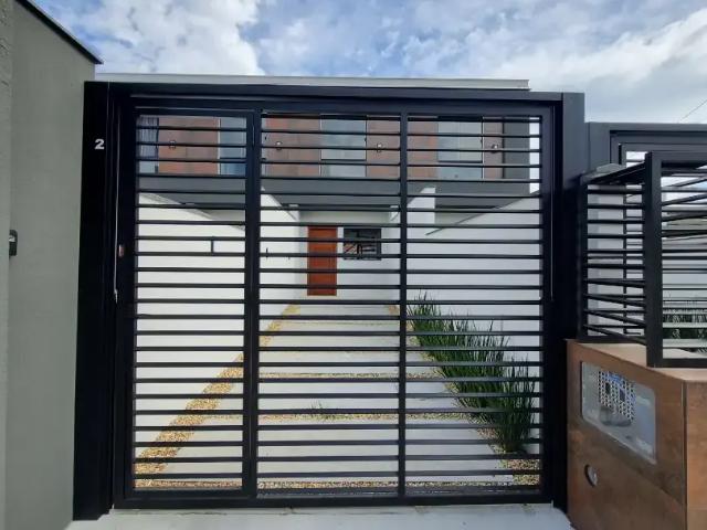 Casa / Sobrado para Venda em Joinville/SC Floresta 2 Quartos