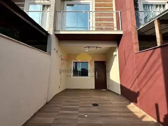 Casa / Sobrado para Venda em Joinville/SC Floresta 2 Quartos