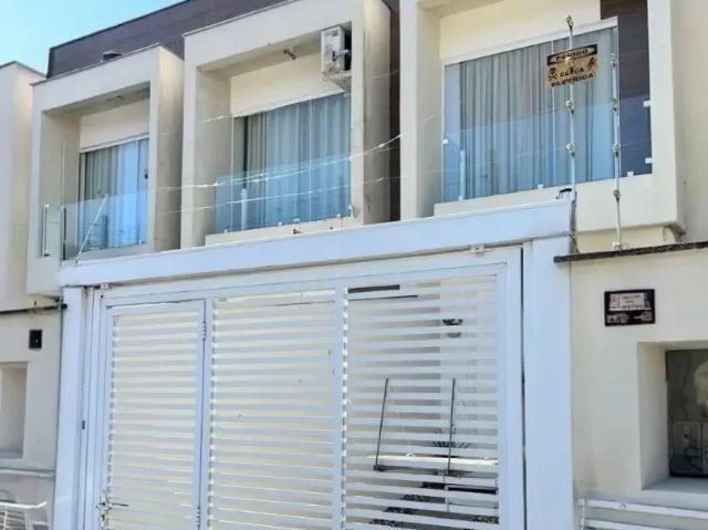 Casa / Sobrado para Venda em Joinville/SC Floresta 2 Quartos