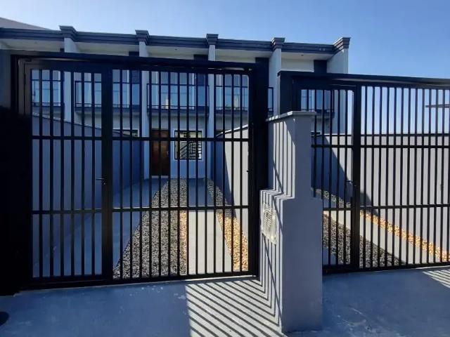 Casa / Sobrado para Venda em Joinville/SC Floresta 2 Quartos