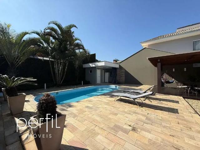 Casa / Sobrado para Venda em Joinville/SC Floresta 3 Quartos