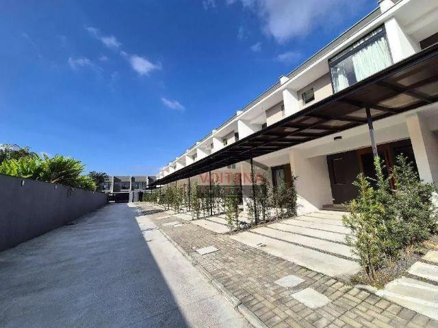 Casa / Sobrado para Venda em Joinville/SC Floresta 3 Quartos