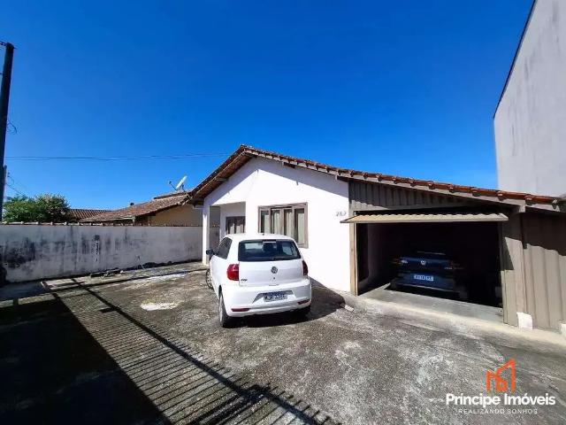Casa / Sobrado para Venda em Joinville/SC Floresta 3 Quartos
