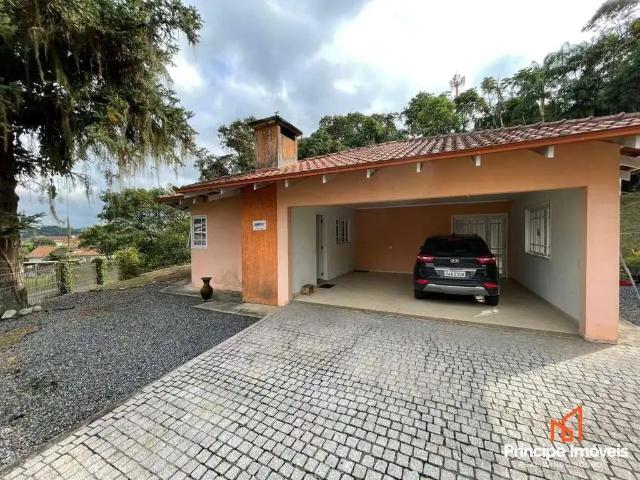 Casa / Sobrado para Venda em Joinville/SC Floresta 3 Quartos