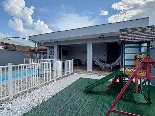 Casa / Sobrado para Venda em Joinville/SC Floresta 3 Quartos