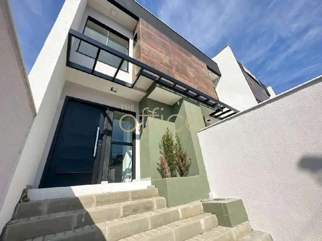 Casa / Sobrado para Venda em Joinville/SC Floresta 3 Quartos