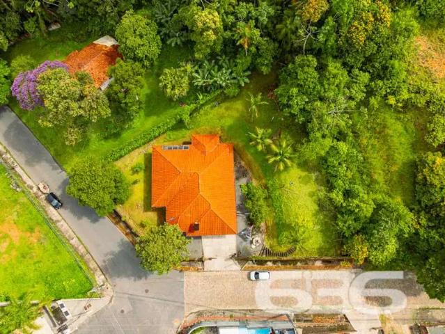 Casa / Sobrado para Venda em Joinville/SC Floresta 3 Quartos