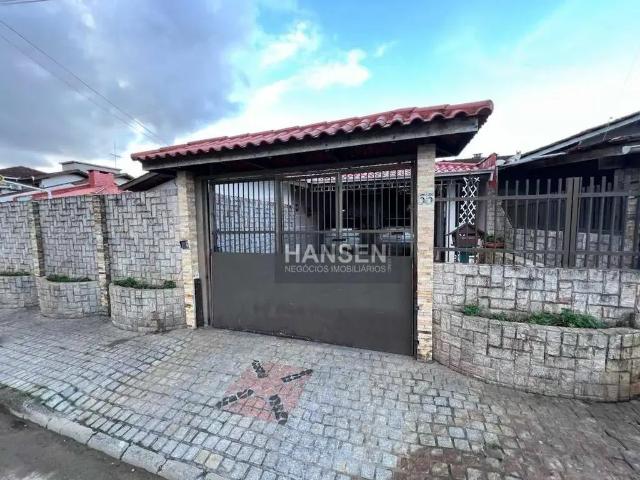 Casa / Sobrado para Venda em Joinville/SC Floresta 3 Quartos