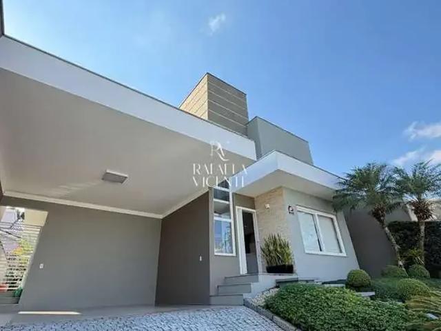 Casa / Sobrado para Venda em Joinville/SC Floresta 3 Quartos