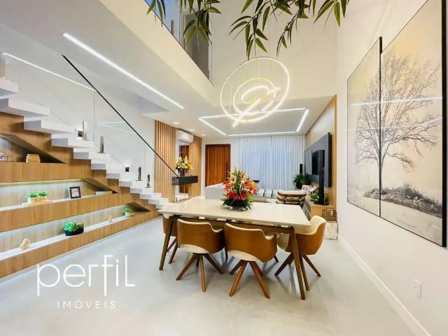 Casa / Sobrado para Venda em Joinville/SC Floresta 3 Quartos