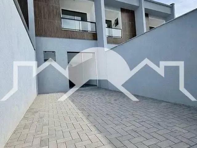 Casa / Sobrado para Venda em Joinville/SC Floresta 3 Quartos