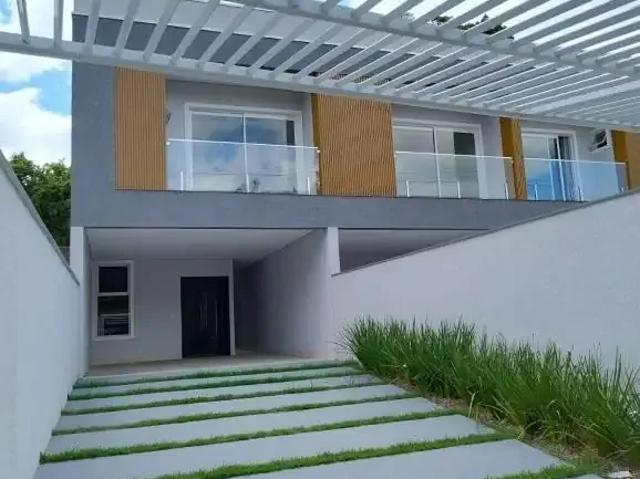 Casa / Sobrado para Venda em Joinville/SC Floresta 3 Quartos