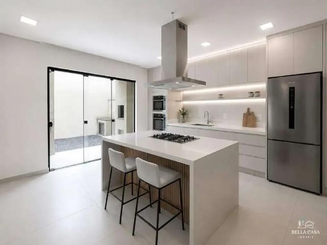 Casa / Sobrado para Venda em Joinville/SC Floresta 3 Quartos
