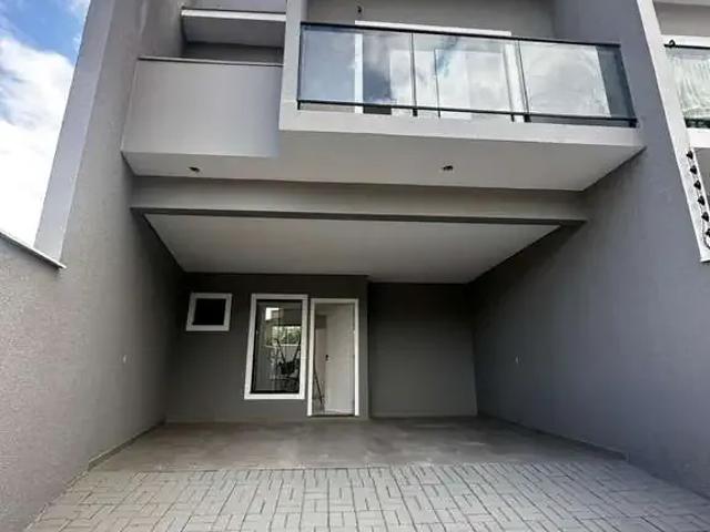 Casa / Sobrado para Venda em Joinville/SC Floresta 3 Quartos